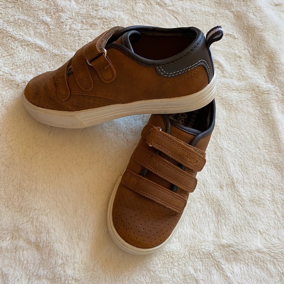 OshKosh B'gosh | Shoes | Brown Suede Sneakers | Poshmark